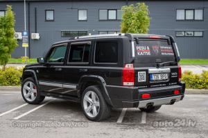 Melns Jeep Commander 2008 Pērnava, ar dzinēja tilpumu 3.00 L un nobraukumu 236 tūkst. km par 11490 €, foto 5 vietnē AUTOMOTO.COM.LV