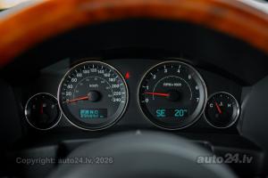 Melns Jeep Commander 2008 Pērnava, ar dzinēja tilpumu 3.00 L un nobraukumu 236 tūkst. km par 11490 €, foto 12 vietnē AUTOMOTO.COM.LV