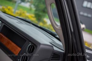 Melns Jeep Commander 2008 Pērnava, ar dzinēja tilpumu 3.00 L un nobraukumu 236 tūkst. km par 11490 €, foto 16 vietnē AUTOMOTO.COM.LV