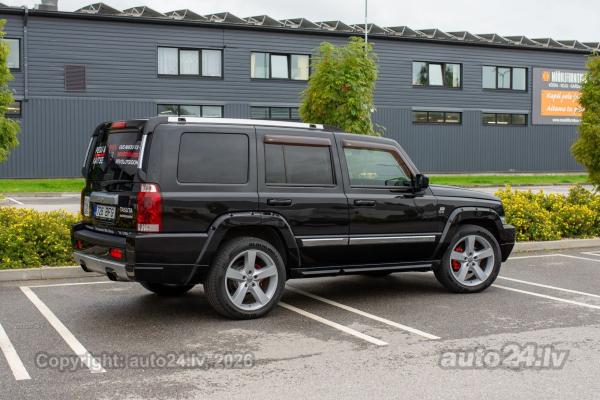 Melns Jeep Commander 2008 Pērnava, ar dzinēja tilpumu 3.00 L un nobraukumu 236 tūkst. km par 11490 €, foto 5 vietnē AUTOMOTO.COM.LV
