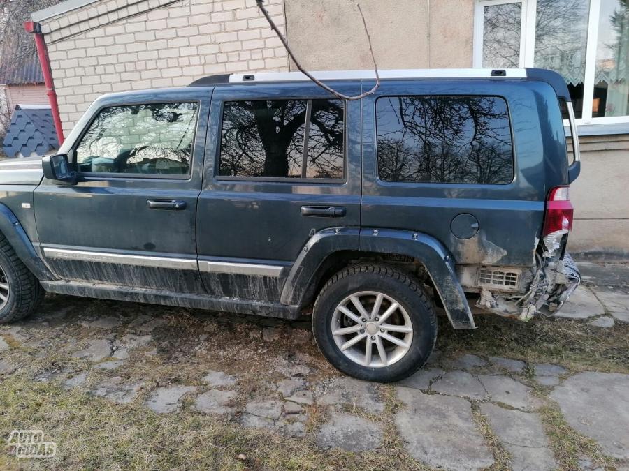 Blue Jeep Commander 2008 in Moletai, with an engine capacity of 3.00 L and mileage of 312 thousand km for 3150 €, photo 2 on AUTOMOTO.COM.LV