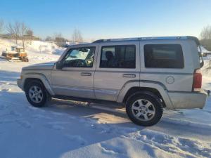 Jeep Commander 2006 Viļņa, ar dzinēja tilpumu 5.70 L un nobraukumu 69 tūkst. km par 10500 €, foto 4 vietnē AUTOMOTO.COM.LV