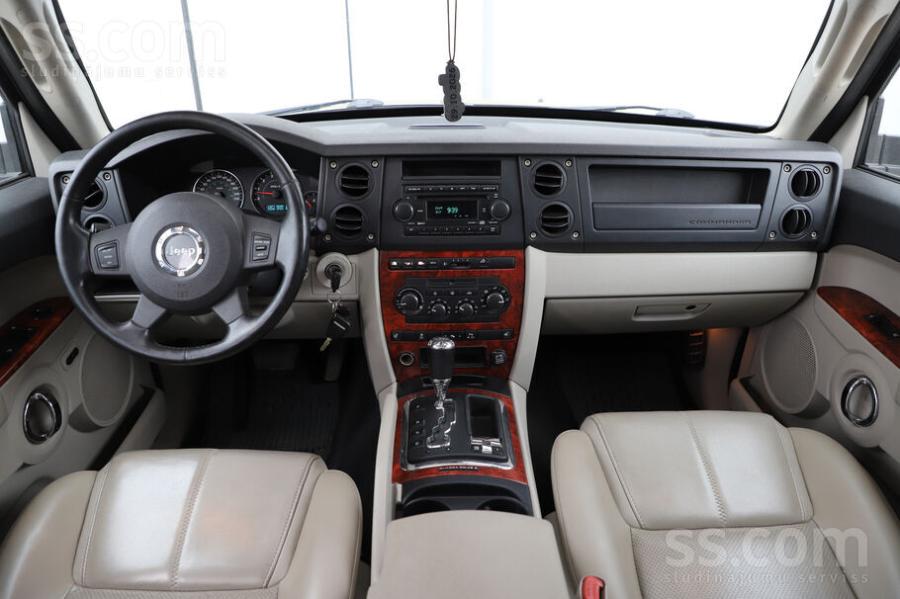 Green Jeep Commander 2006 in Tukums, with an engine capacity of 3.00 L and mileage of 392 thousand km for 6400 €, photo 9 on AUTOMOTO.COM.LV