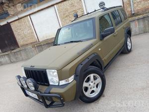 Green Jeep Commander 2006 in Tukums, with an engine capacity of 3.00 L and mileage of 392 thousand km for 6400 €, photo 4 on AUTOMOTO.COM.LV