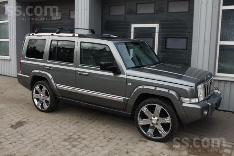 Grey Jeep Commander 2008 in Riga, with an engine capacity of 3.00 L and mileage of 0 thousand km for 8990 €, photo 8 on AUTOMOTO.COM.LV
