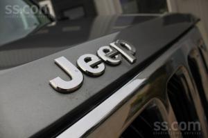 Grey Jeep Commander 2008 in Riga, with an engine capacity of 3.00 L and mileage of 0 thousand km for 8990 €, photo 11 on AUTOMOTO.COM.LV