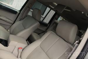 Grey Jeep Commander 2008 in Riga, with an engine capacity of 3.00 L and mileage of 0 thousand km for 8990 €, photo 20 on AUTOMOTO.COM.LV