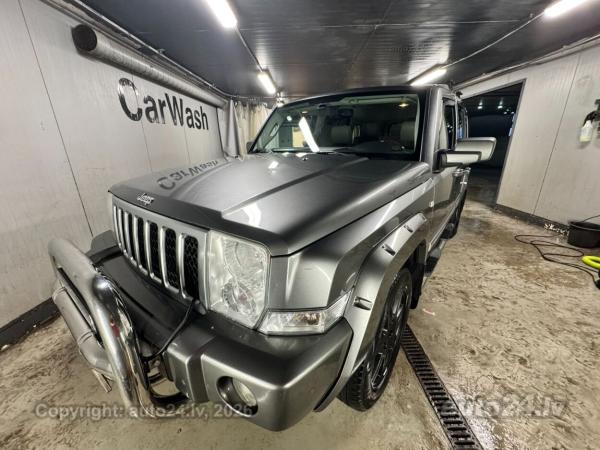 Pelēks Jeep Commander 2011 Tallina, ar dzinēja tilpumu 3.00 L un nobraukumu 262 tūkst. km par 9990 €, foto 2 vietnē AUTOMOTO.COM.LV