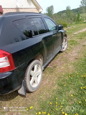 Black Jeep Compass 2007 in Kraslava, with an engine capacity of 1.90 L and mileage of 333 thousand km for 1650 €, photo  on AUTOMOTO.COM.LV
