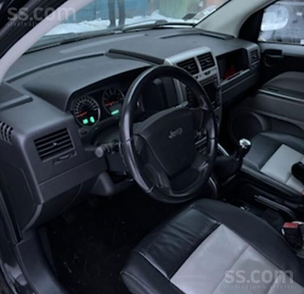 Black Jeep Compass 2007 in Riga, with an engine capacity of 2.00 L and mileage of 263 thousand km for 2700 €, photo 3 on AUTOMOTO.COM.LV