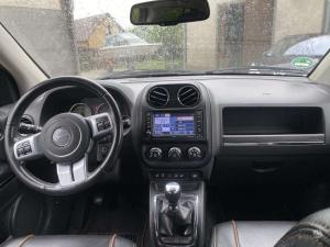 Melns Jeep Compass 2011 Šauļi, ar dzinēja tilpumu 2.14 L un nobraukumu 180 tūkst. km par 4500 €, foto 9 vietnē AUTOMOTO.COM.LV