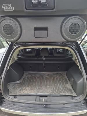 Black Jeep Compass 2012 in Vilnius, with an engine capacity of 2.40 L and mileage of 186 thousand km for 3700 €, photo 9 on AUTOMOTO.COM.LV