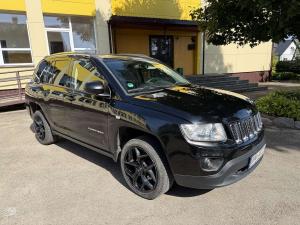 Melns Jeep Compass 2012 Varėna, ar dzinēja tilpumu 2.14 L un nobraukumu 182 tūkst. km par 4650 €, foto  vietnē AUTOMOTO.COM.LV