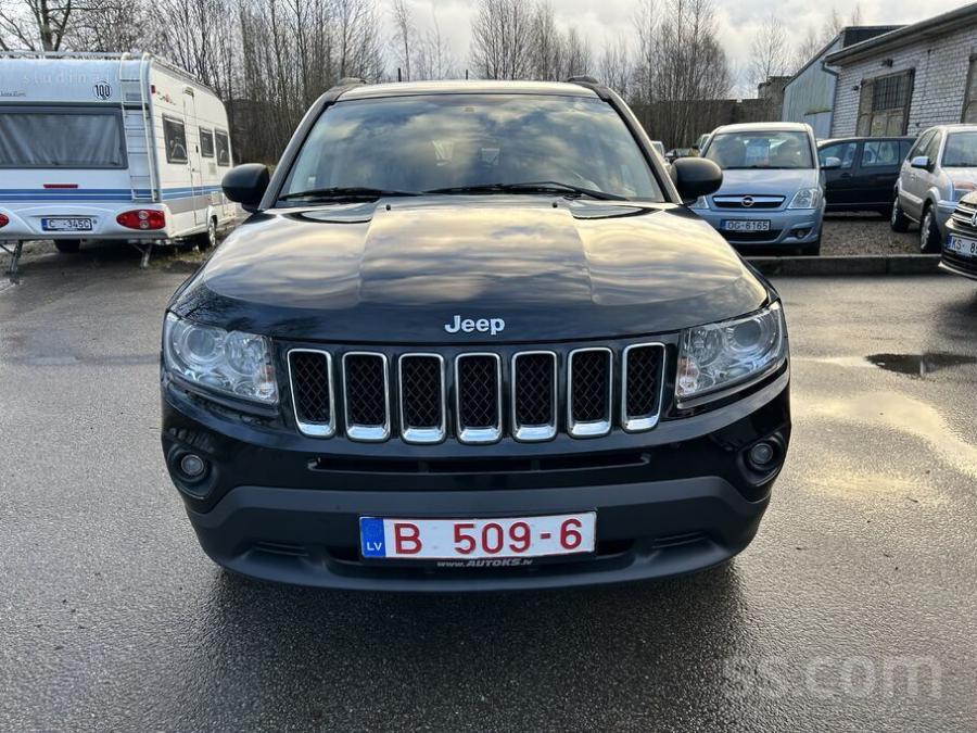 Melns Jeep Compass 2013 Limbaži, ar dzinēja tilpumu 2.20 L un nobraukumu 222 tūkst. km par 6850 €, foto 2 vietnē AUTOMOTO.COM.LV
