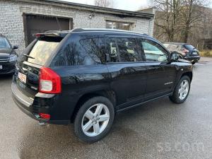 Melns Jeep Compass 2013 Limbaži, ar dzinēja tilpumu 2.20 L un nobraukumu 222 tūkst. km par 6850 €, foto 4 vietnē AUTOMOTO.COM.LV