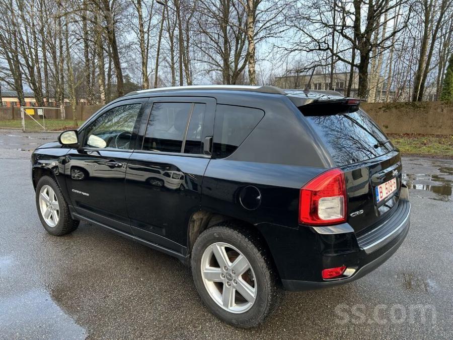 Melns Jeep Compass 2013 Limbaži, ar dzinēja tilpumu 2.20 L un nobraukumu 222 tūkst. km par 6850 €, foto 6 vietnē AUTOMOTO.COM.LV