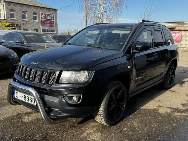 Melns Jeep Compass 2014 Daugavpils, ar dzinēja tilpumu 2.20 L un nobraukumu 131 tūkst. km par 5300 €, foto 3 vietnē AUTOMOTO.COM.LV