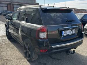 Black Jeep Compass 2014 in Daugavpils, with an engine capacity of 2.20 L and mileage of 131 thousand km for 5300 €, photo 5 on AUTOMOTO.COM.LV