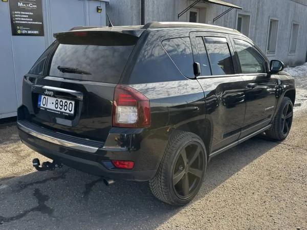 Melns Jeep Compass 2014 Daugavpils, ar dzinēja tilpumu 2.20 L un nobraukumu 131 tūkst. km par 5300 €, foto 6 vietnē AUTOMOTO.COM.LV