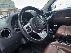 Black Jeep Compass 2014 in Daugavpils, with an engine capacity of 2.20 L and mileage of 131 thousand km for 5300 €, photo 15 on AUTOMOTO.COM.LV