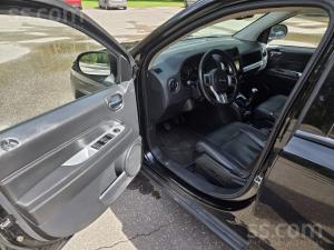 Melns Jeep Compass 2014 Rīga, ar dzinēja tilpumu 2.20 L un nobraukumu 196 tūkst. km par 6450 €, foto 7 vietnē AUTOMOTO.COM.LV