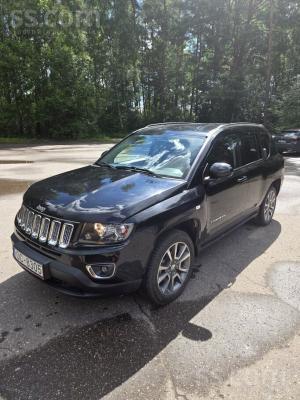 Melns Jeep Compass 2014 Rīga, ar dzinēja tilpumu 2.20 L un nobraukumu 196 tūkst. km par 6450 €, foto 14 vietnē AUTOMOTO.COM.LV