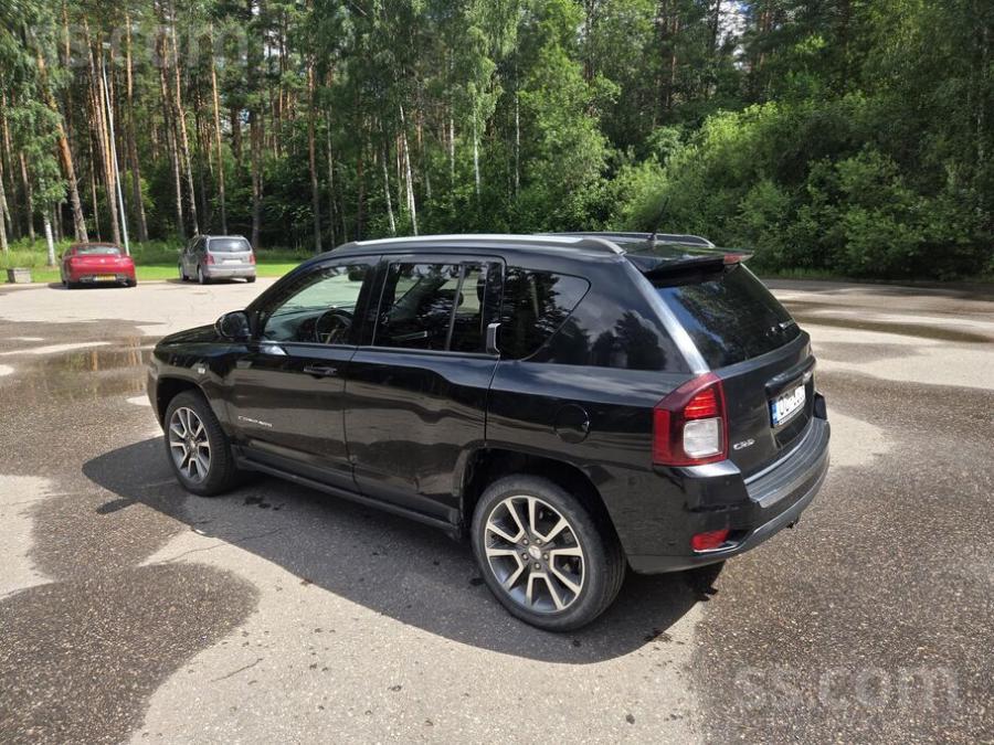 Melns Jeep Compass 2014 Rīga, ar dzinēja tilpumu 2.20 L un nobraukumu 196 tūkst. km par 6450 €, foto 19 vietnē AUTOMOTO.COM.LV