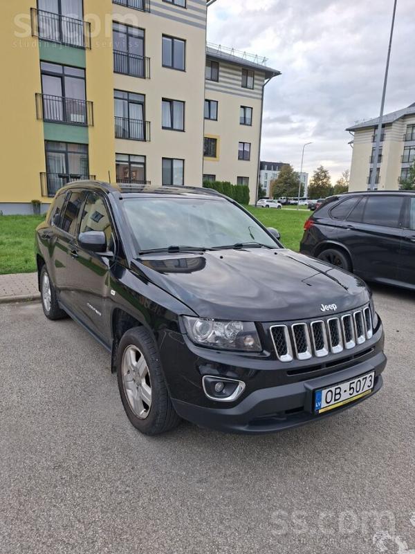 Melns Jeep Compass 2014 Rīga, ar dzinēja tilpumu 2.00 L un nobraukumu 160 tūkst. km par 4200 €, foto 3 vietnē AUTOMOTO.COM.LV