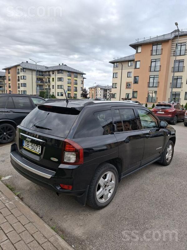 Melns Jeep Compass 2014 Rīga, ar dzinēja tilpumu 2.00 L un nobraukumu 160 tūkst. km par 4200 €, foto 4 vietnē AUTOMOTO.COM.LV