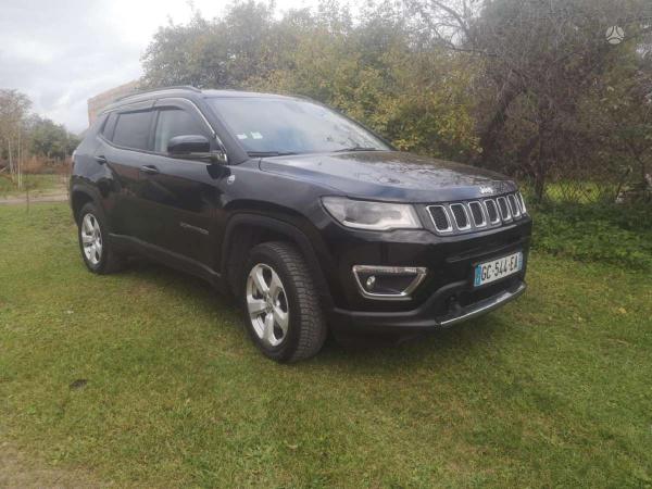 Black Jeep Compass 2017 in Taurage, with an engine capacity of 2.00 L and mileage of 170 thousand km for 12000 €, photo 3 on AUTOMOTO.COM.LV