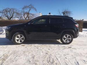 Black Jeep Compass 2017 in Taurage, with an engine capacity of 2.00 L and mileage of 170 thousand km for 12000 €, photo 5 on AUTOMOTO.COM.LV