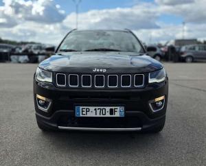 Black Jeep Compass 2017 in Marijampole, with an engine capacity of 1.96 L and mileage of 250 thousand km for 9500 €, photo 3 on AUTOMOTO.COM.LV