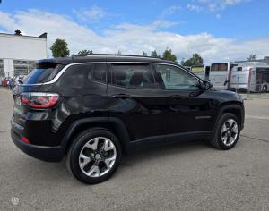 Black Jeep Compass 2017 in Marijampole, with an engine capacity of 1.96 L and mileage of 250 thousand km for 9500 €, photo 10 on AUTOMOTO.COM.LV