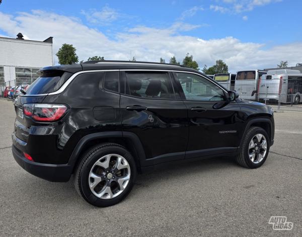 Melns Jeep Compass 2017 Marijampole, ar dzinēja tilpumu 2.00 L un nobraukumu 250 tūkst. km par 9500 €, foto 6 vietnē AUTOMOTO.COM.LV
