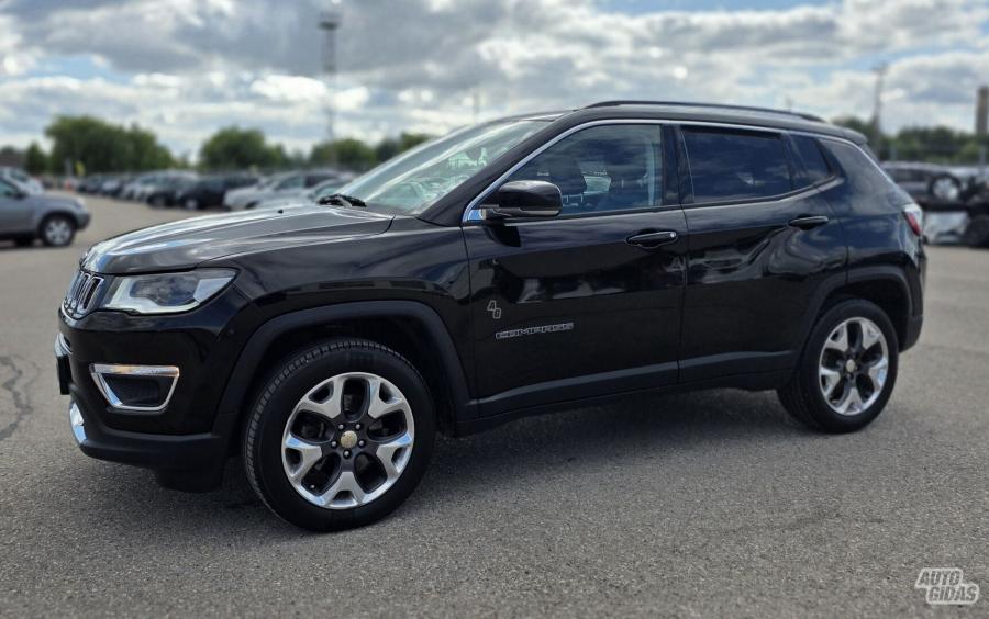 Melns Jeep Compass 2017 Marijampole, ar dzinēja tilpumu 2.00 L un nobraukumu 250 tūkst. km par 9500 €, foto 12 vietnē AUTOMOTO.COM.LV