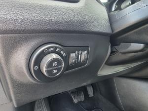 Melns Jeep Compass 2017 Marijampole, ar dzinēja tilpumu 2.00 L un nobraukumu 250 tūkst. km par 9500 €, foto 31 vietnē AUTOMOTO.COM.LV