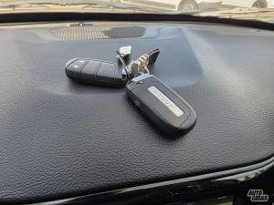 Melns Jeep Compass 2017 Marijampole, ar dzinēja tilpumu 2.00 L un nobraukumu 250 tūkst. km par 9500 €, foto 37 vietnē AUTOMOTO.COM.LV