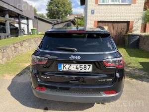 Melns Jeep Compass 2017 Valka, ar dzinēja tilpumu 1.40 L un nobraukumu 167 tūkst. km par 13500 €, foto 8 vietnē AUTOMOTO.COM.LV