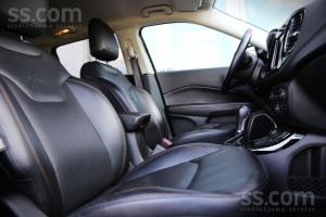 Black Jeep Compass 2017 in Riga, with an engine capacity of 1.40 L and mileage of 168 thousand km for 10995 €, photo 14 on AUTOMOTO.COM.LV