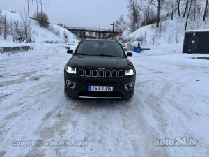 Melns Jeep Compass 2018 Rakvere, ar dzinēja tilpumu 2.00 L un nobraukumu 112 tūkst. km par 18000 €, foto 4 vietnē AUTOMOTO.COM.LV
