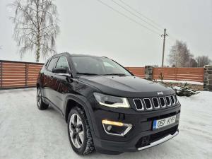Black Jeep Compass 2018 in Marijampole, with an engine capacity of 1.37 L and mileage of 78 thousand km for 13500 €, photo 5 on AUTOMOTO.COM.LV
