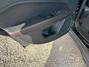Melns Jeep Compass 2018 Tallina, ar dzinēja tilpumu 2.00 L un nobraukumu 127 tūkst. km par 14900 €, foto 15 vietnē AUTOMOTO.COM.LV