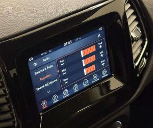 Black Jeep Compass 2018 in Marijampole, with an engine capacity of 1.37 L and mileage of 96 thousand km for 12950 €, photo 12 on AUTOMOTO.COM.LV
