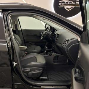 Black Jeep Compass 2018 in Marijampole, with an engine capacity of 1.37 L and mileage of 96 thousand km for 12950 €, photo 18 on AUTOMOTO.COM.LV
