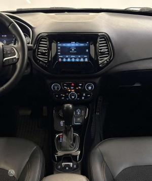 Black Jeep Compass 2018 in Marijampole, with an engine capacity of 1.37 L and mileage of 96 thousand km for 12950 €, photo 20 on AUTOMOTO.COM.LV