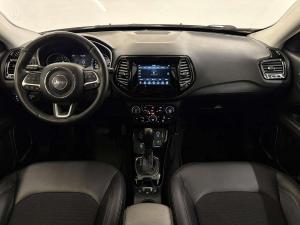 Black Jeep Compass 2018 in Marijampole, with an engine capacity of 1.37 L and mileage of 96 thousand km for 12950 €, photo 22 on AUTOMOTO.COM.LV