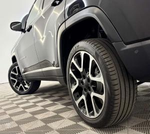Black Jeep Compass 2018 in Marijampole, with an engine capacity of 1.37 L and mileage of 96 thousand km for 12950 €, photo 26 on AUTOMOTO.COM.LV