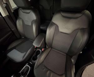 Black Jeep Compass 2018 in Marijampole, with an engine capacity of 1.37 L and mileage of 96 thousand km for 12950 €, photo 29 on AUTOMOTO.COM.LV