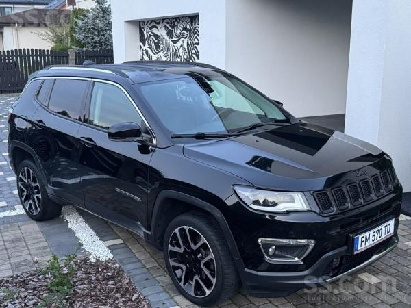 Melns Jeep Compass 2018 Rīga, ar dzinēja tilpumu 2.00 L un nobraukumu 167 tūkst. km par 11800 €, foto 3 vietnē AUTOMOTO.COM.LV