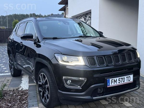 Melns Jeep Compass 2018 Rīga, ar dzinēja tilpumu 2.00 L un nobraukumu 167 tūkst. km par 11800 €, foto 5 vietnē AUTOMOTO.COM.LV